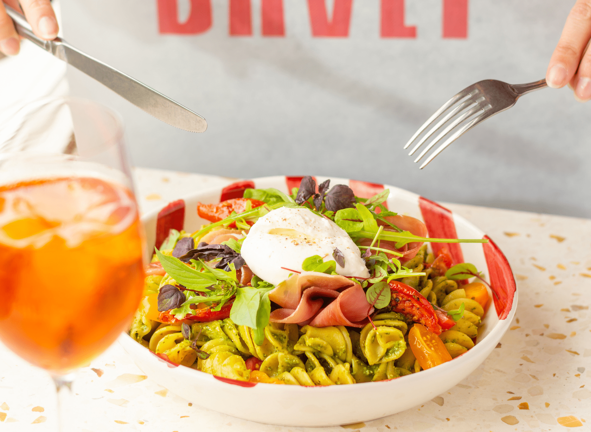 NEW : Pesto Salad - Bavet